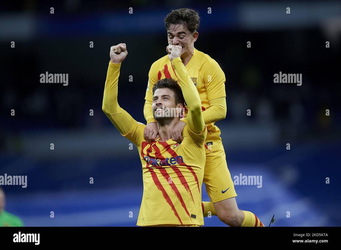 Gerard Pique and Gavi of Barcelona celebrate victory after the La Liga ...