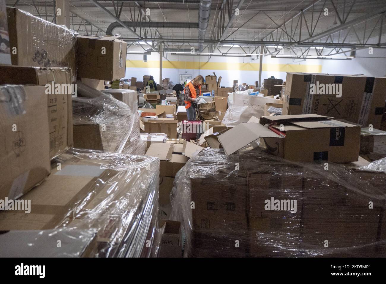 The warehouse storing medicines, a temporary logistics center that ...