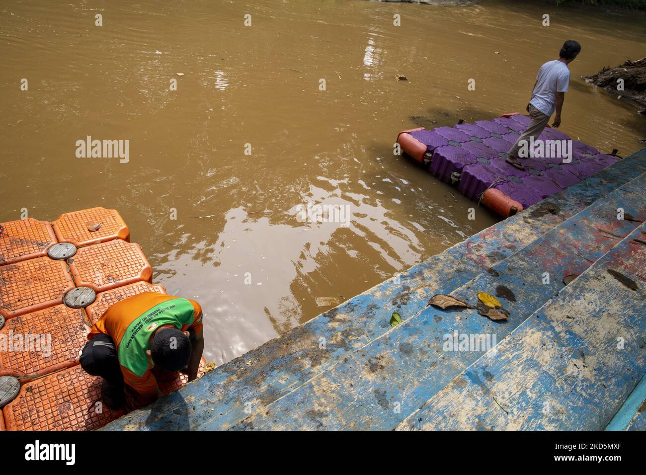 Ciliwung cares for clean rivers hi-res stock photography and images - Alamy