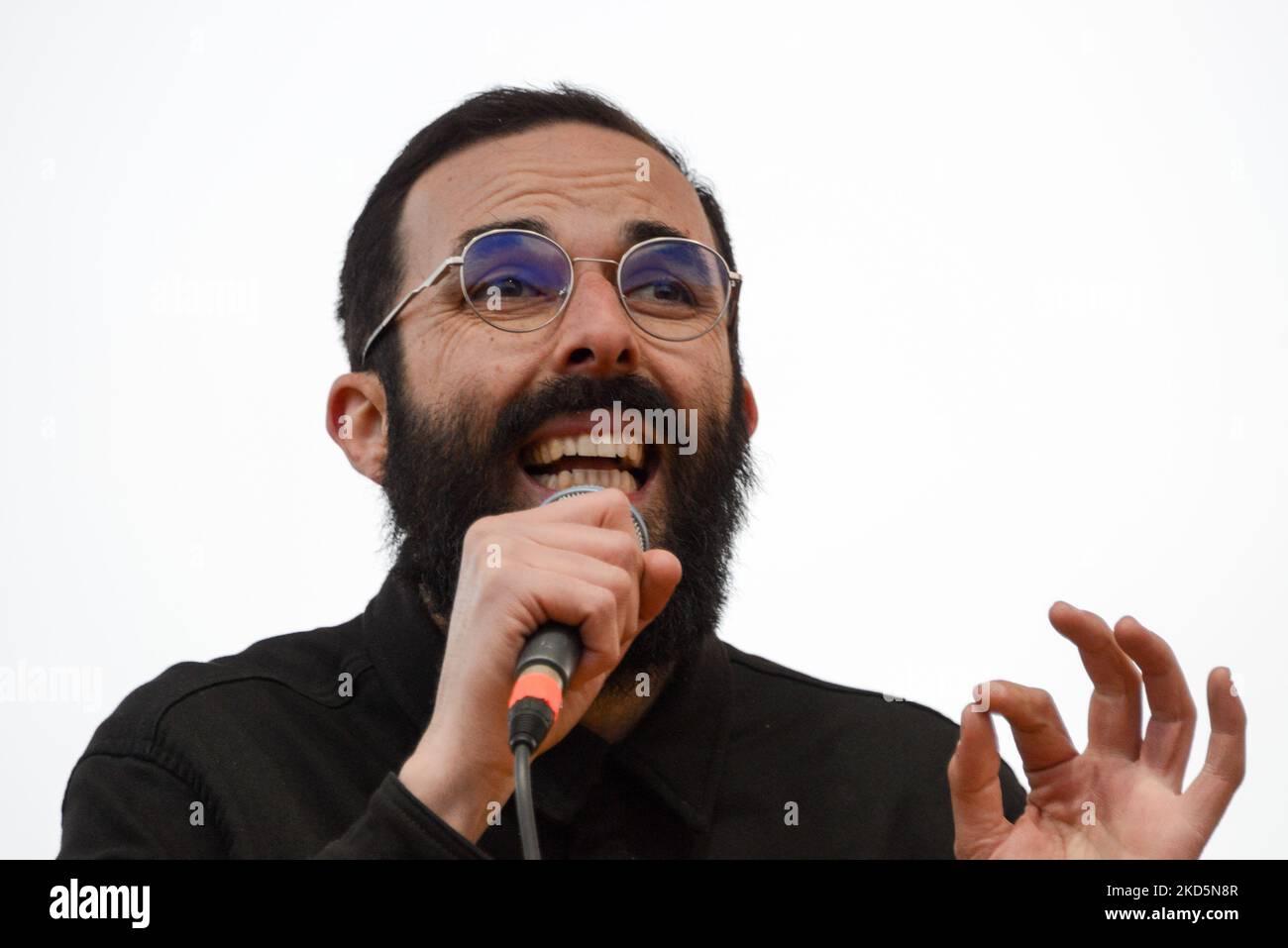 Naip, artist during the News "Together for Peace", anti-war ...