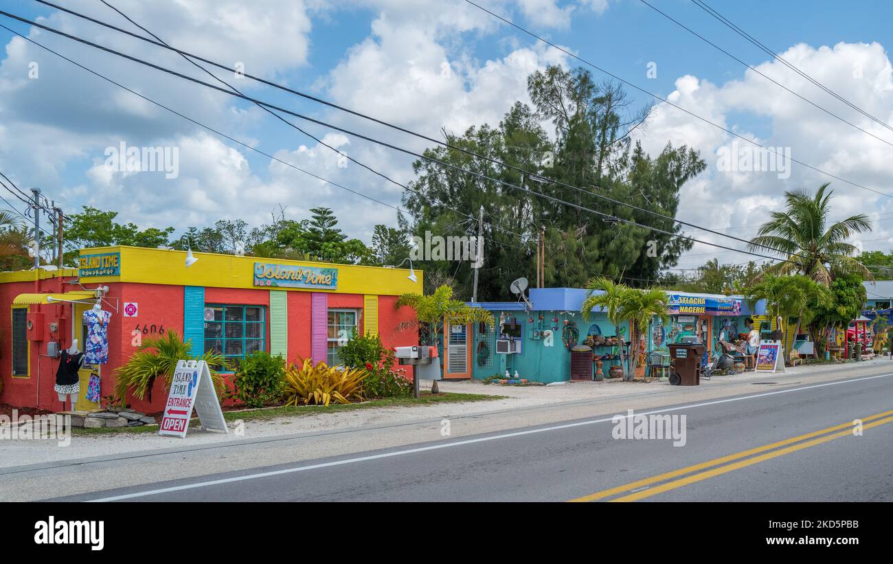The colorful shops on Pine Island Road Stock Photo - Alamy