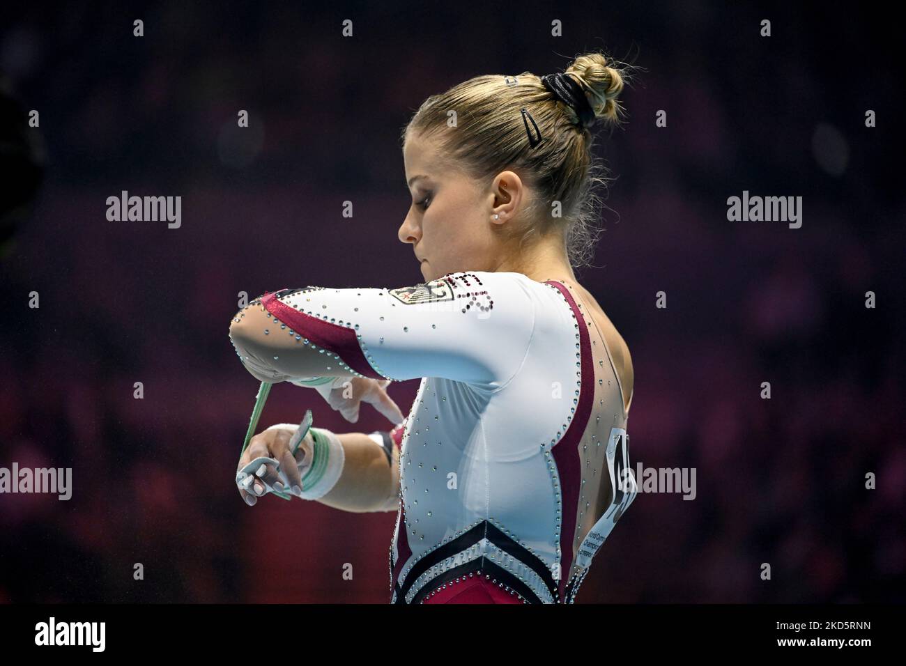 Liverpool, UK. 05th Nov, 2022. Gymnastics: World Championship, women, uneven bars, in the M&S ...