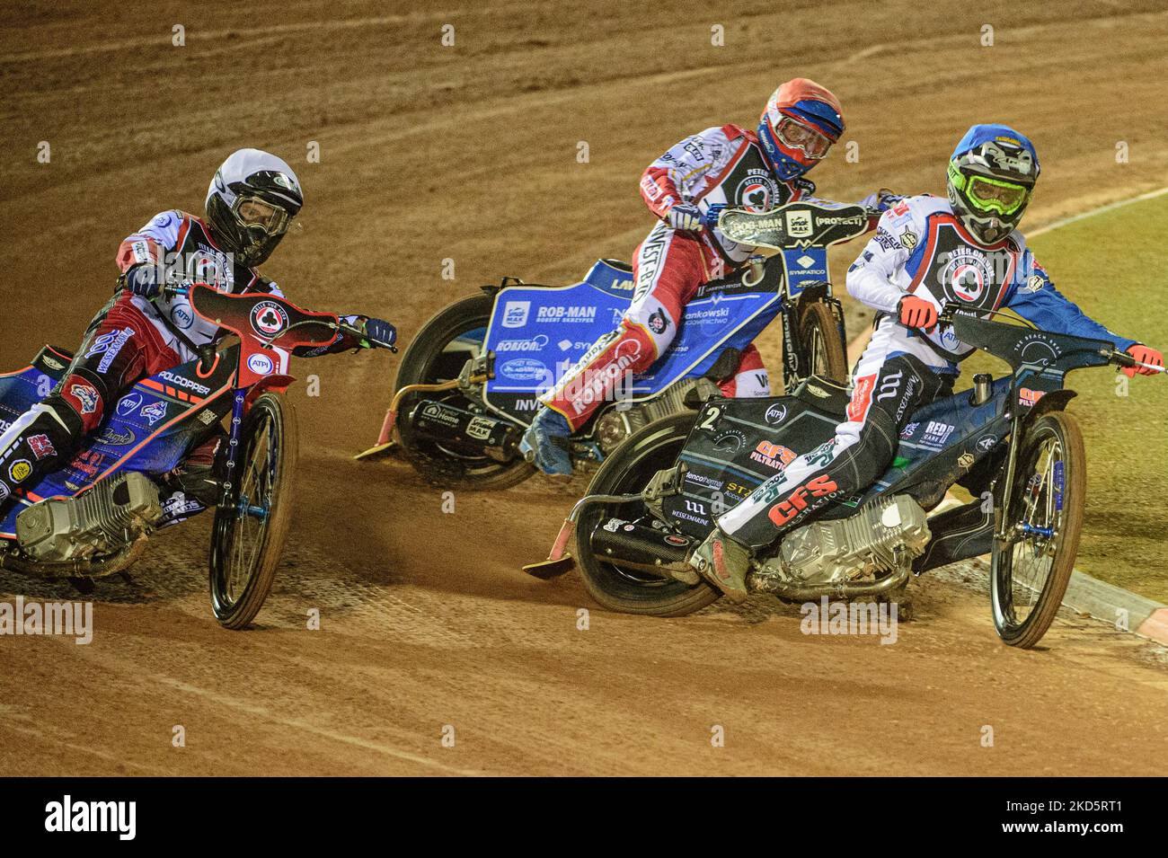 Adam Ellis (Blue) inside Brady Kurtz (White) with Tobiasz Musielak (Red ...