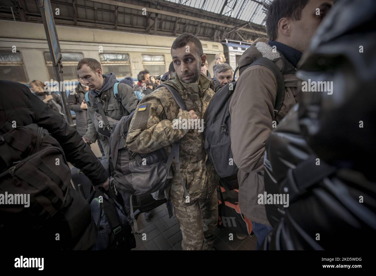 Two carriages arrive hi-res stock photography and images - Alamy