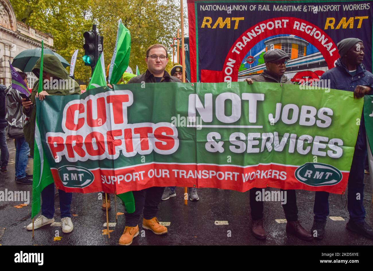 London, UK. 5th November 2022. RMT union protesters at Victoria ...