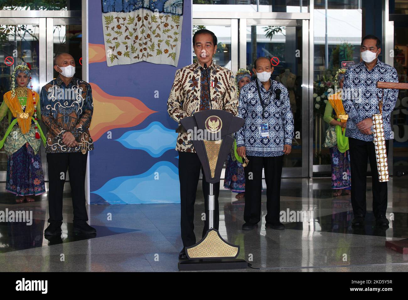 President Joko Widodo officially opened the INACRAFT 2022 exhibition ...