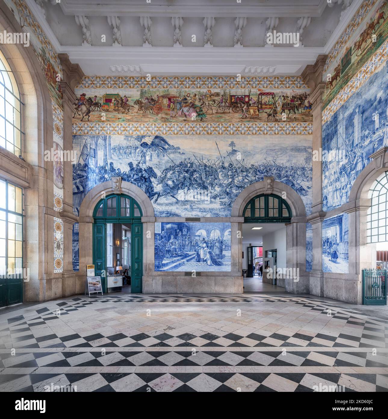 Portuguese Azulejo tiles scenes at Sao Bento Railway Station Interior ...