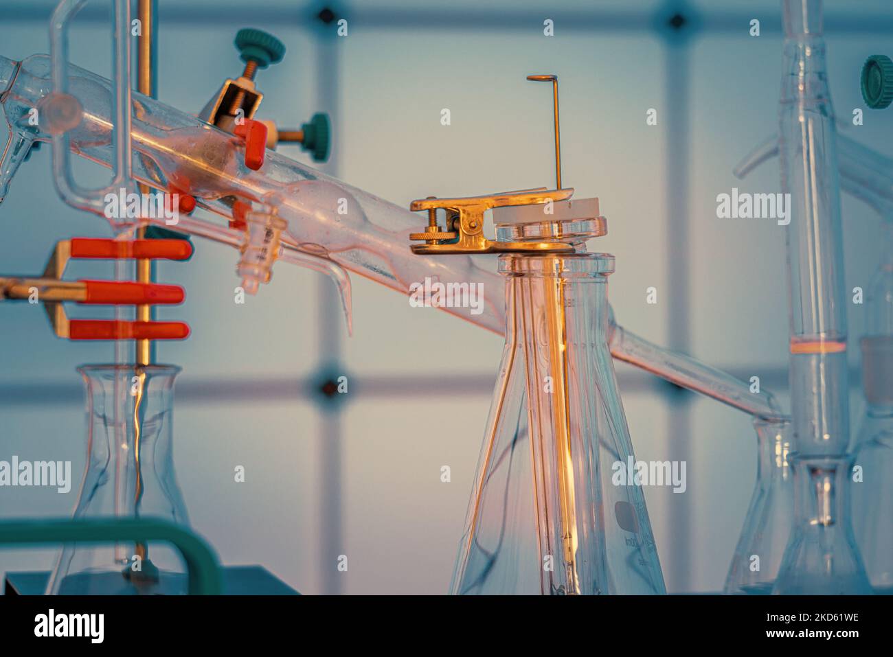 Chemical workplace with test tubes, flasks and other devices Stock ...