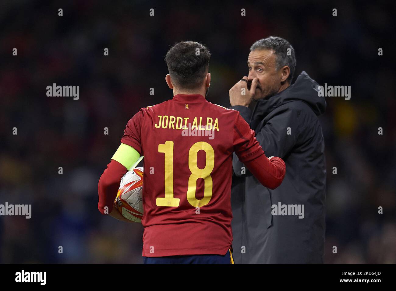 Luis Enrique head coach of Spain gives instructions to Jordi Alba (FC ...