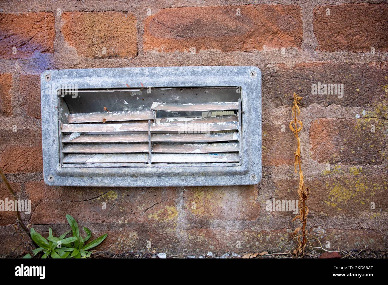 Damaged vent hi-res stock photography and images - Alamy