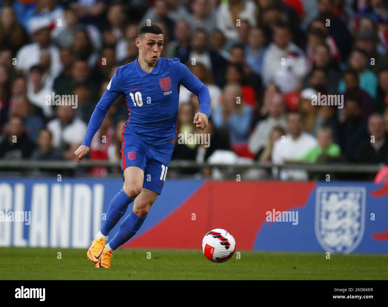Phil foden man city 2022 hi-res stock photography and images - Alamy