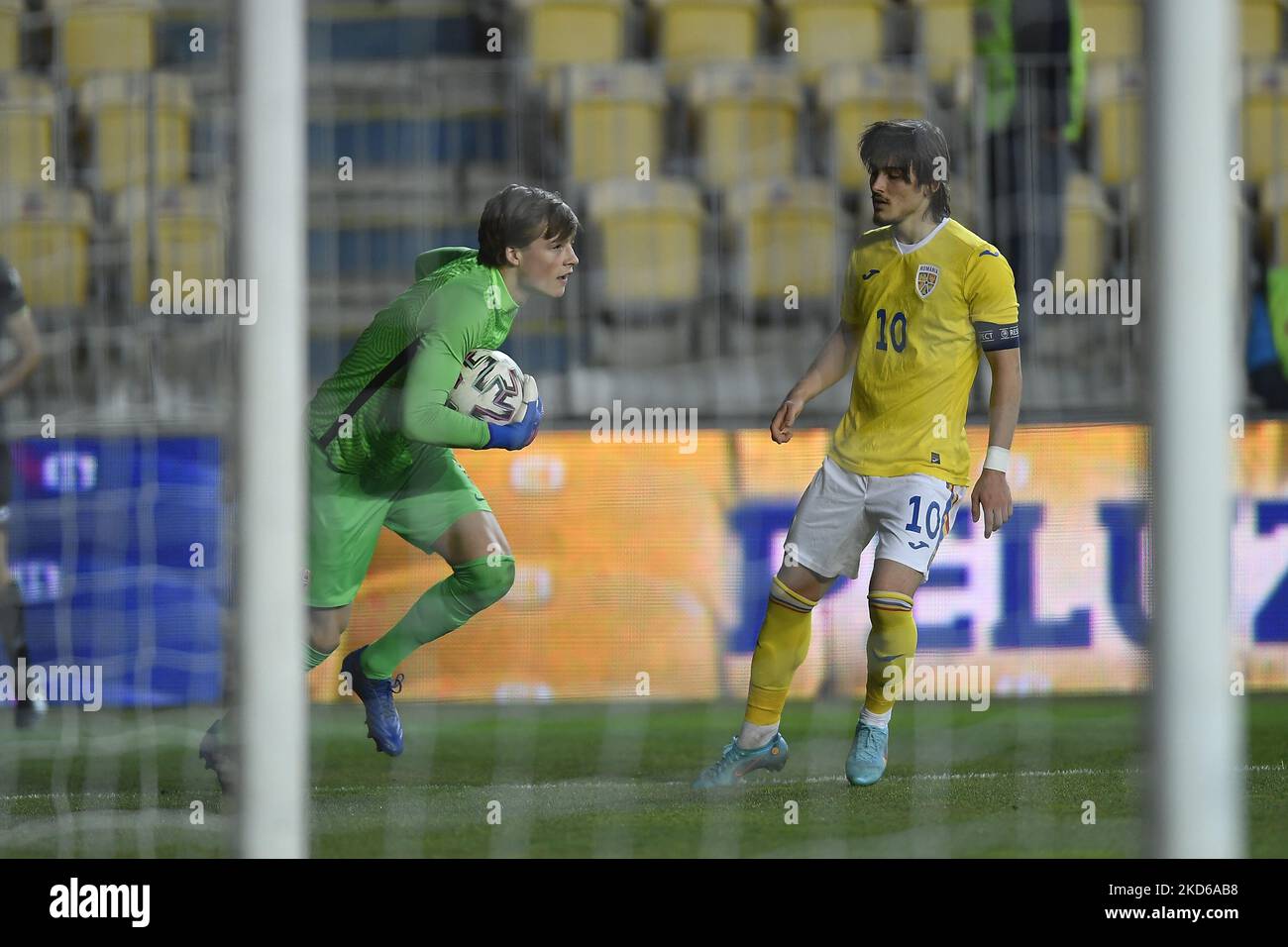 Norway v romania hi-res stock photography and images - Alamy