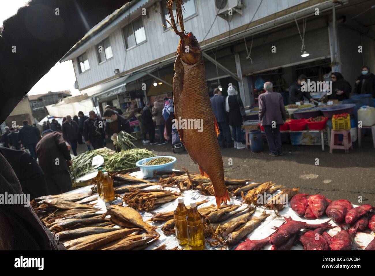 Fish market tehran iran hi-res stock photography and images - Alamy