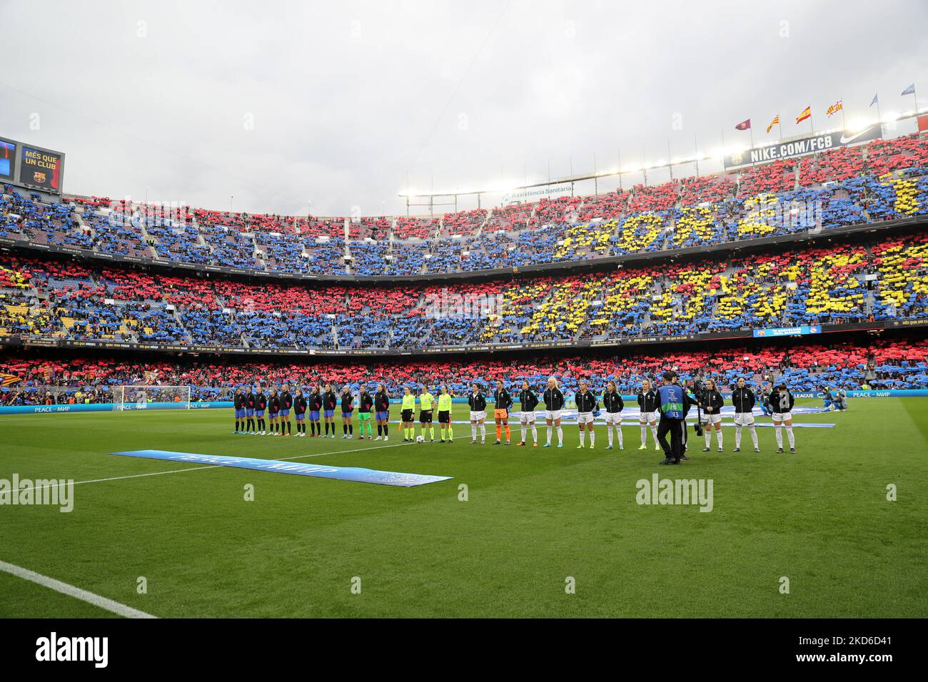 Barcelona real madrid 2022 soccer hi-res stock photography and images ...