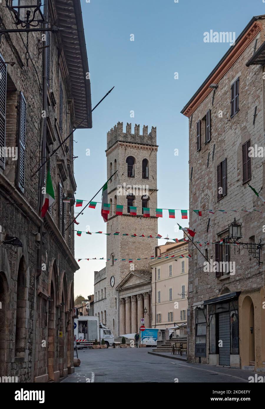 Torre del Popolo and Church of Santa Maria sopra Minerva, Piazza del ...