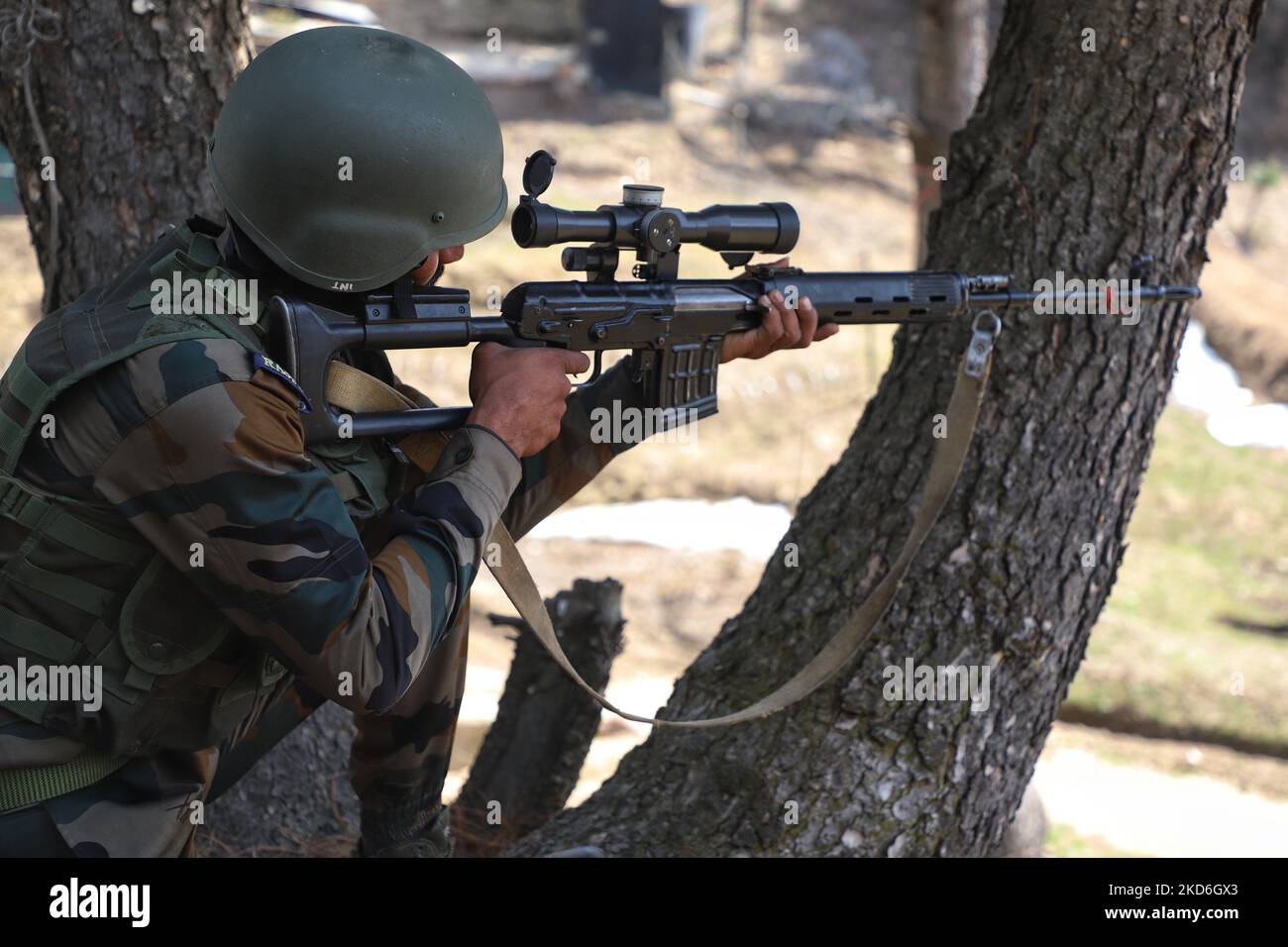 Pakistan army helmet hi-res stock photography and images - Alamy