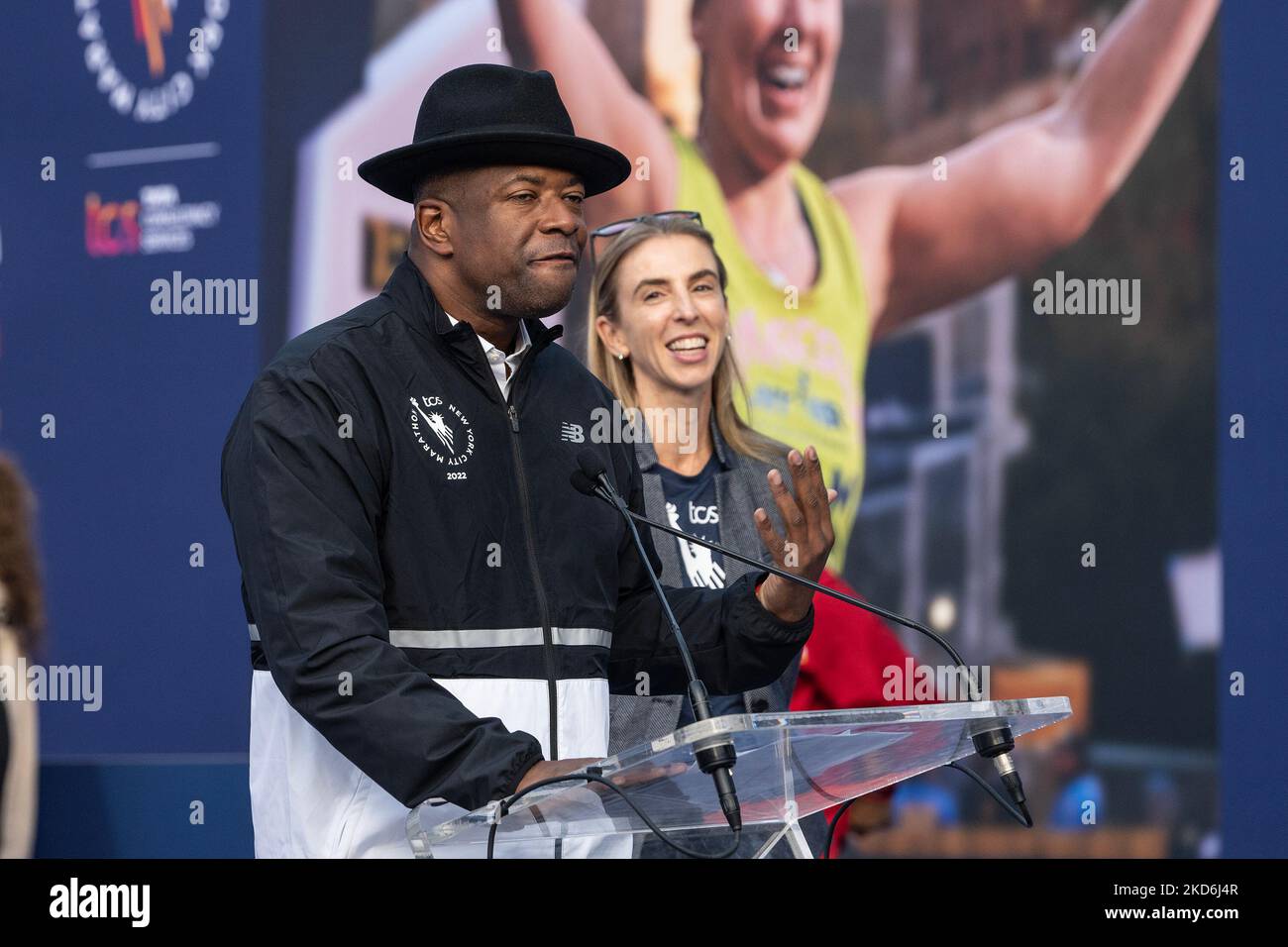 Tcs new york city marathon 2022 hi-res stock photography and images - Alamy