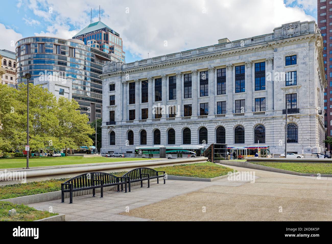 Cleveland Public Library main branch was designed by Walker & Weeks ...