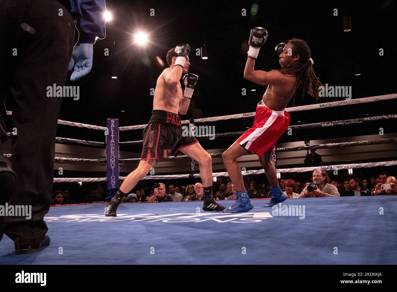 Lightweight Joshua James Pagan (2-0, 2KOs, Grand Rapids, MI) made quick ...