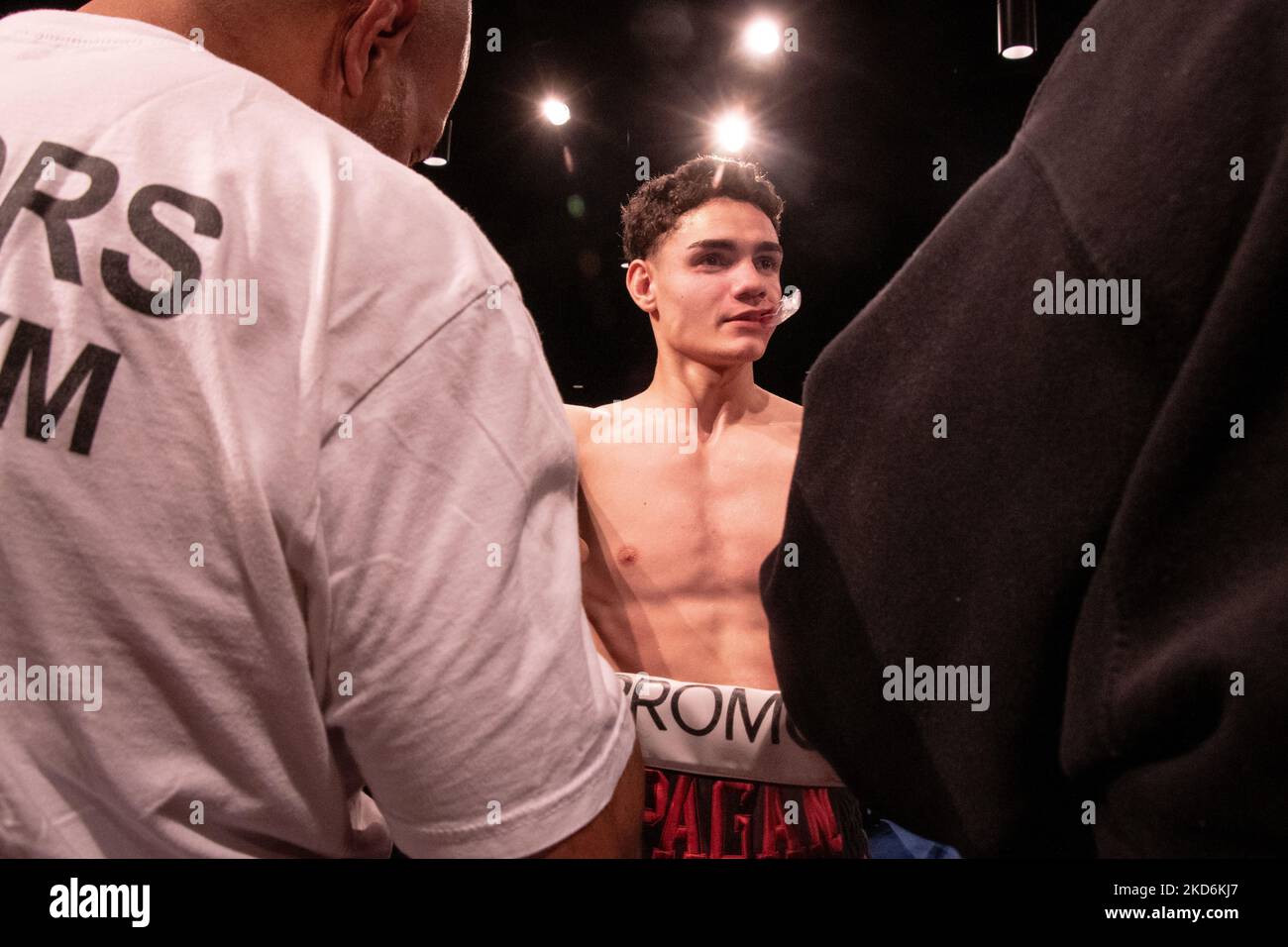 Lightweight Joshua James Pagan (2-0, 2KOs, Grand Rapids, MI) made quick ...