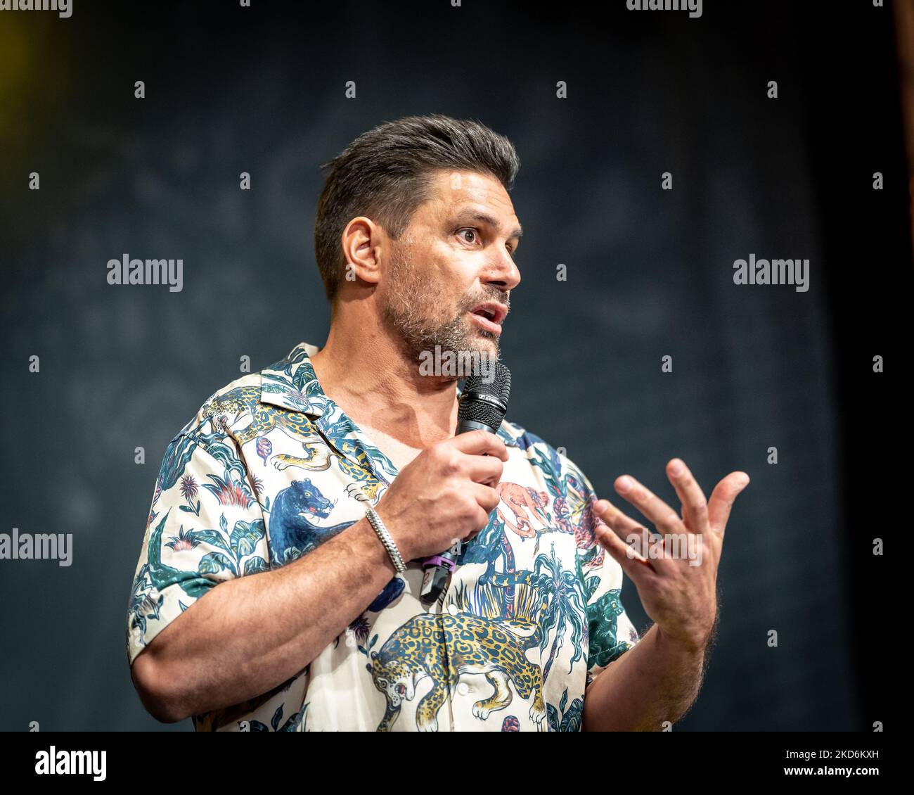 Manu bennet hi-res stock photography and images - Alamy