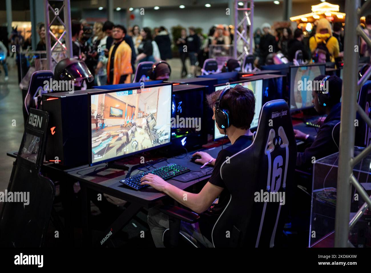 Heroes dutch comic con hi-res stock photography and images - Alamy