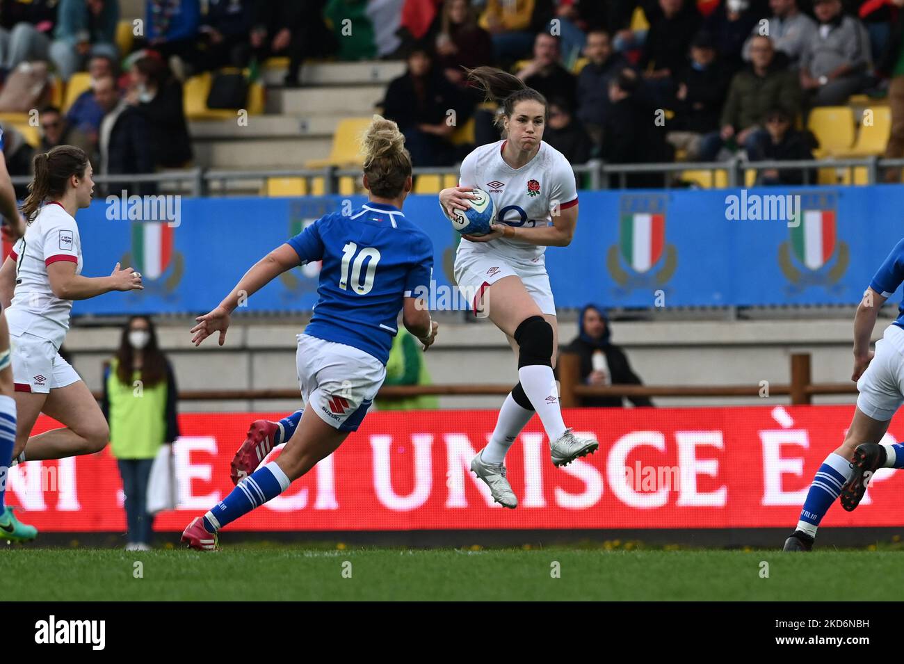 emily scarratt (england) and veronia madia (iktaly) during the Rugby ...