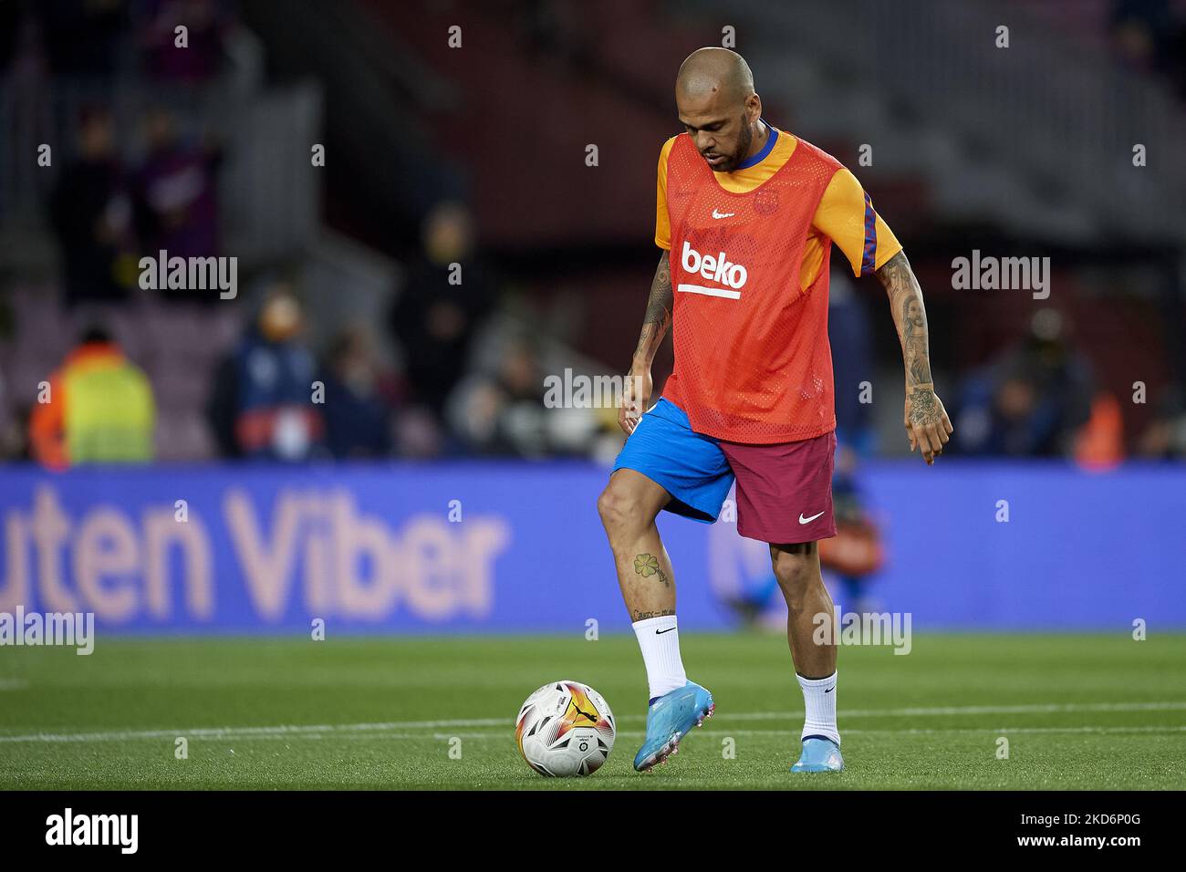 Dani alves barcelona sevilla hi-res stock photography and images - Alamy