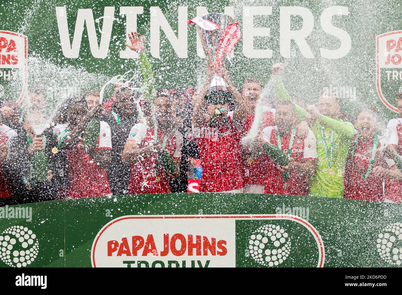 Rotherham United celebrates after win during the Papa John Trophy Final ...