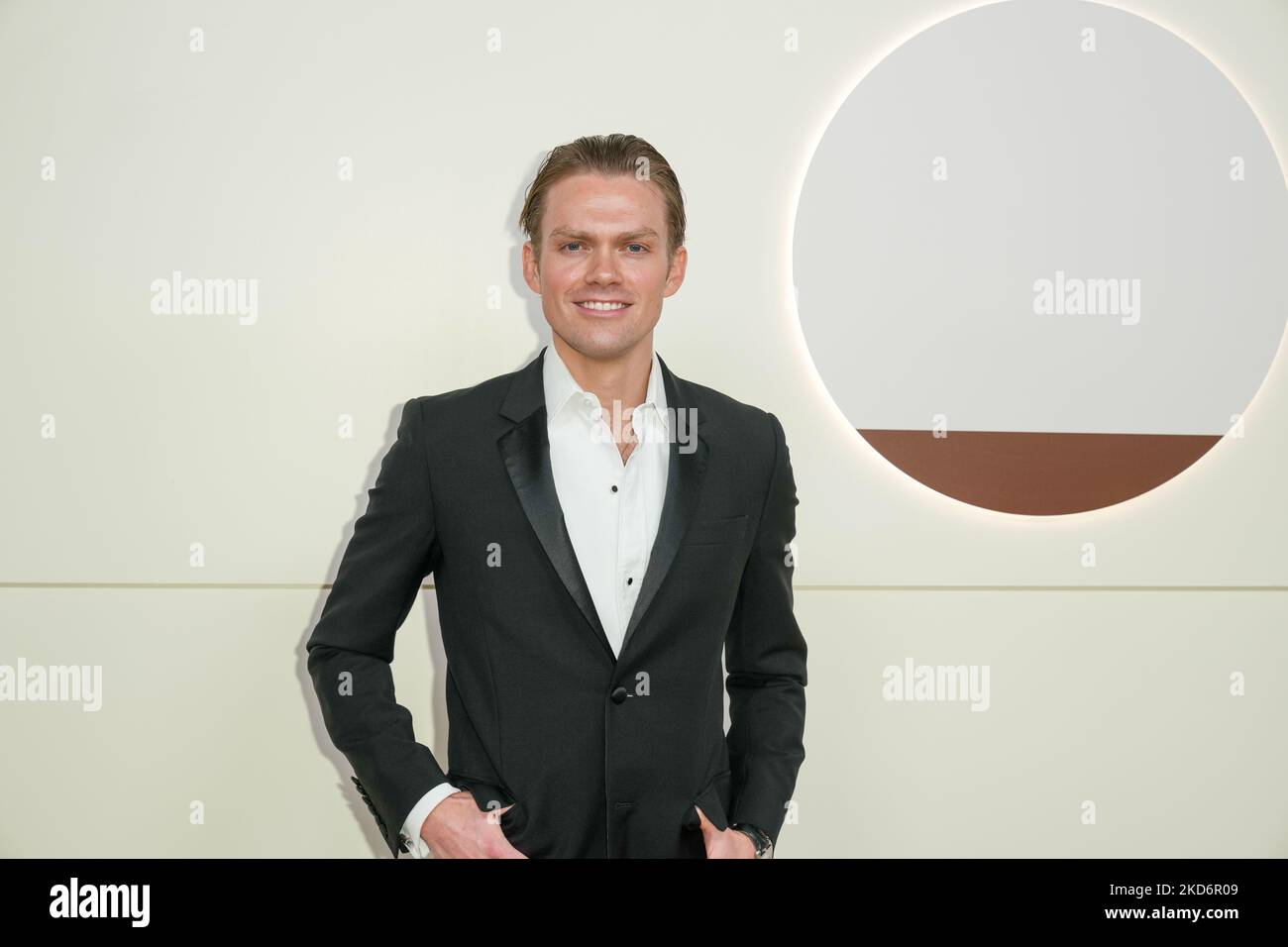 NEW YORK, NEW YORK - APRIL 02: Mark Guiducci attends The Fifteen ...