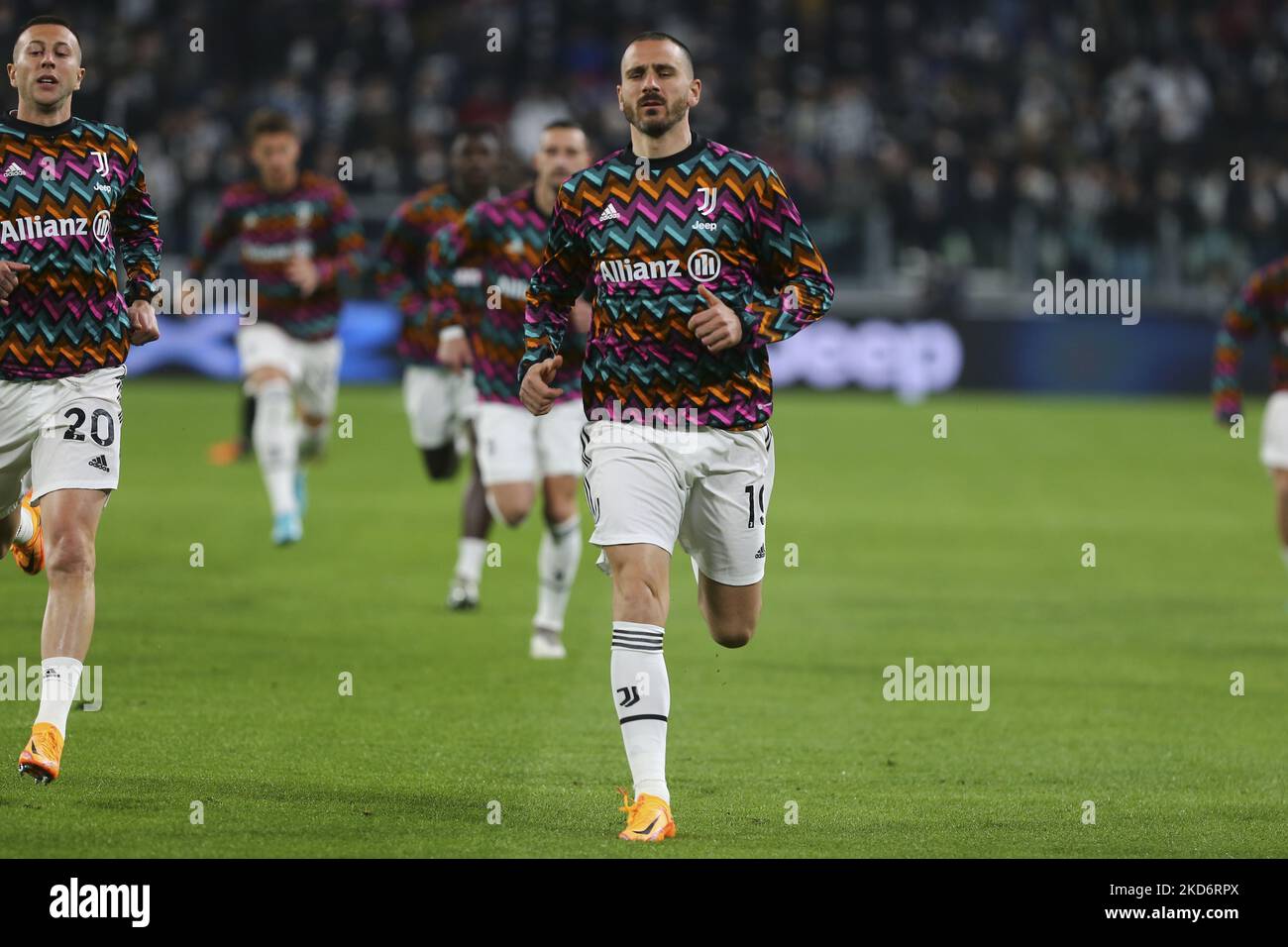 Leonardo bonucci inter hi-res stock photography and images - Alamy