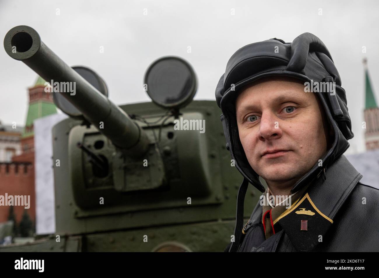 Soviet wwii uniform hi-res stock photography and images - Alamy