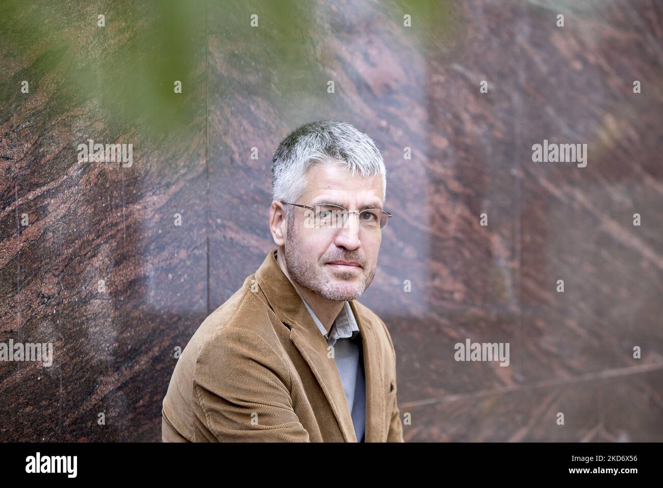 The award-winning american journalist Alec MacGillis, presents ...