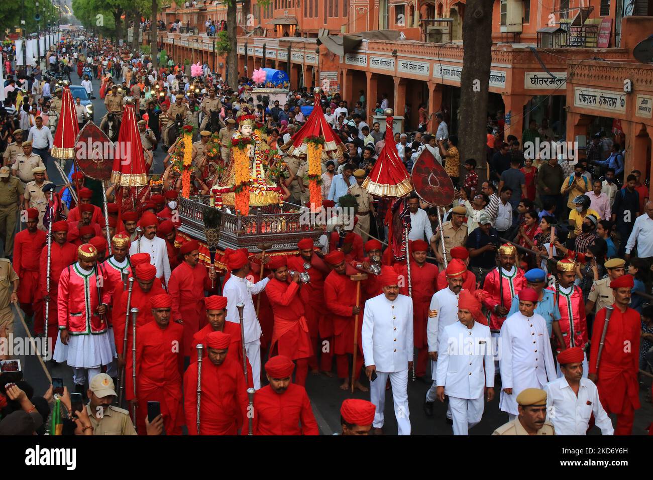 Gangur festival hi-res stock photography and images - Alamy