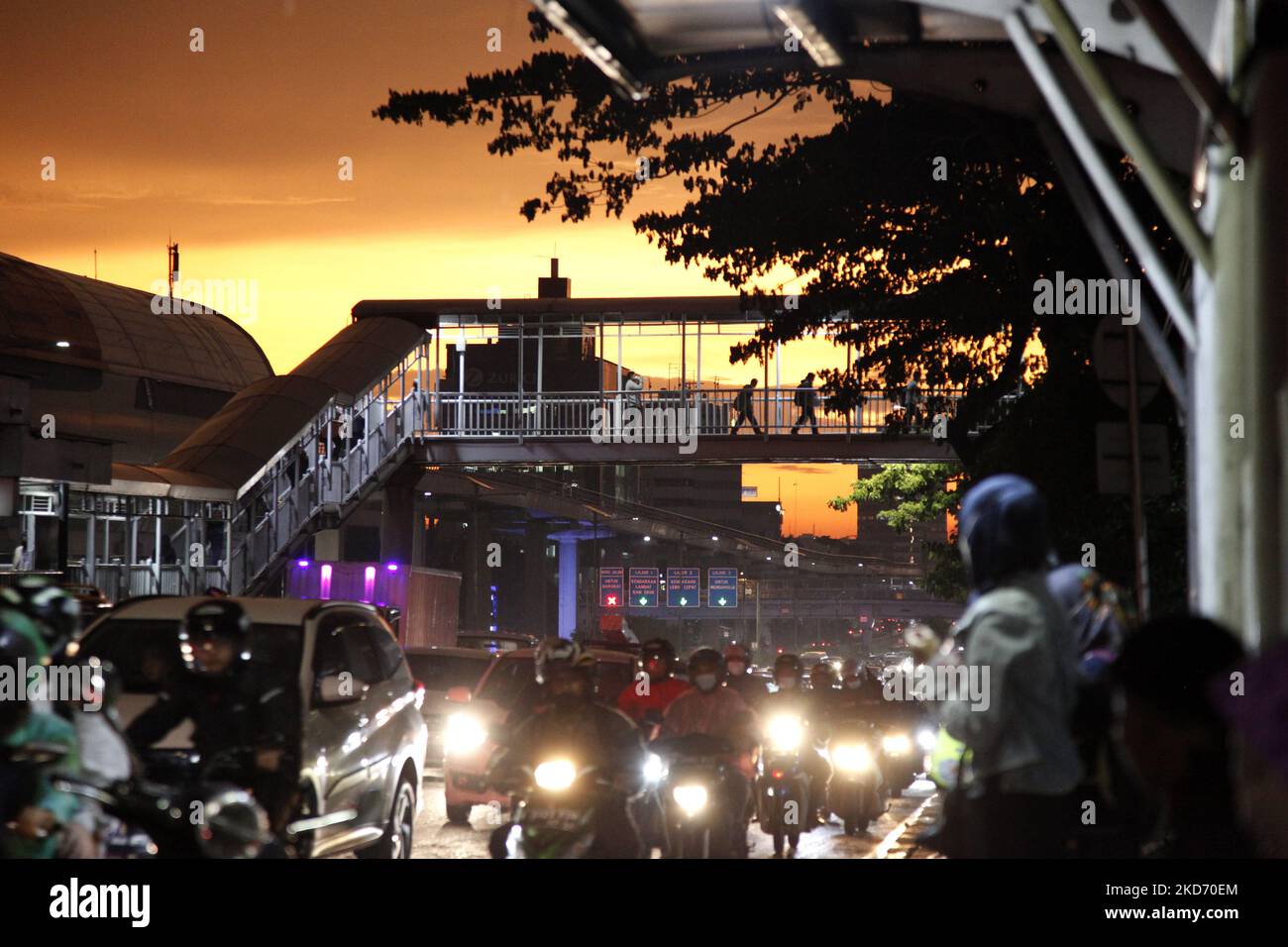 The congestion occurs in the time of break fasting, in the holy month ...