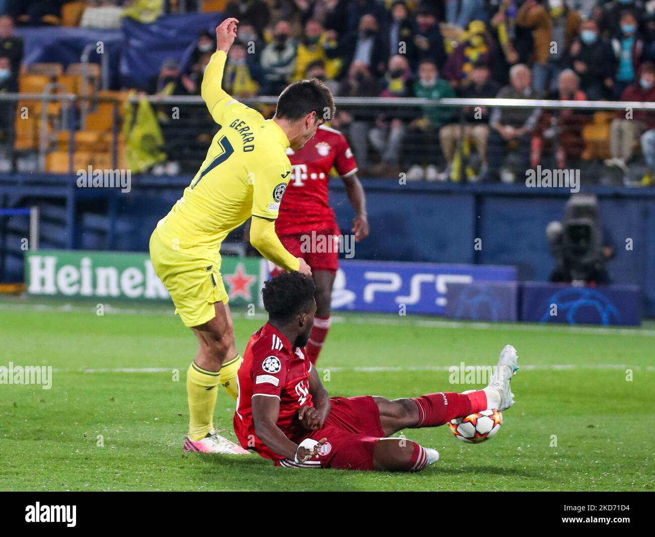 Alfonso davies hi-res stock photography and images - Alamy