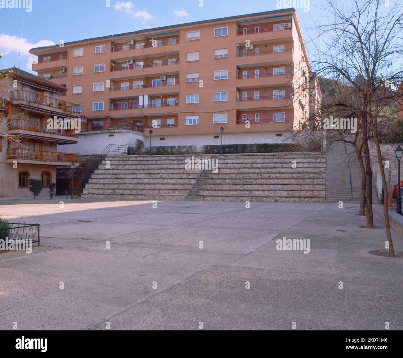 PLAZA DE LA AMISTAD Y DE LOS PUEBLOS - GRADAS. Location: EXTERIOR ...