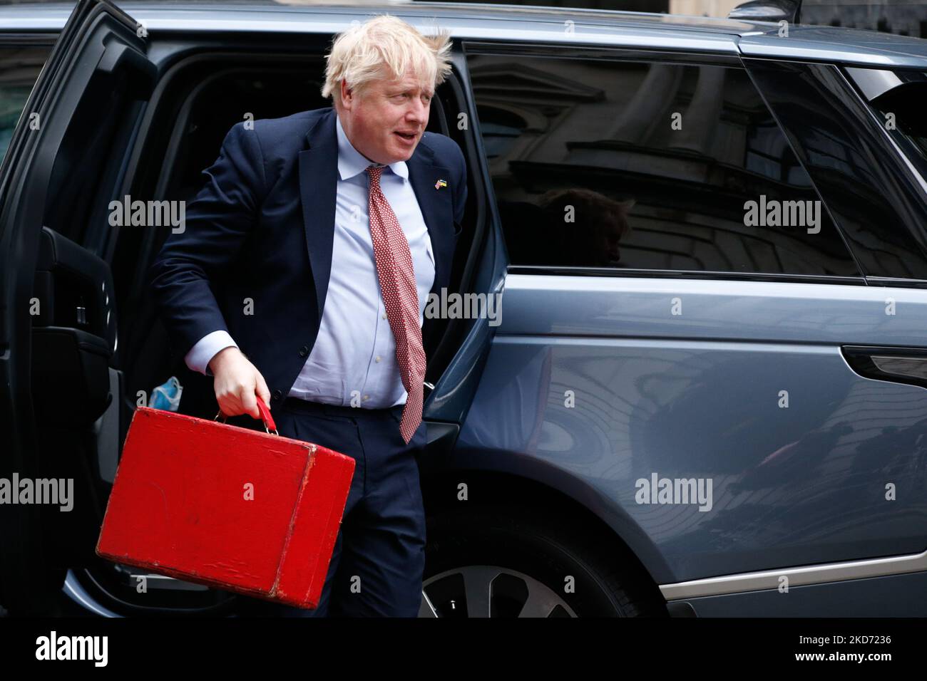 British Prime Minister Boris Johnson arrives outside 10 Downing Street ...