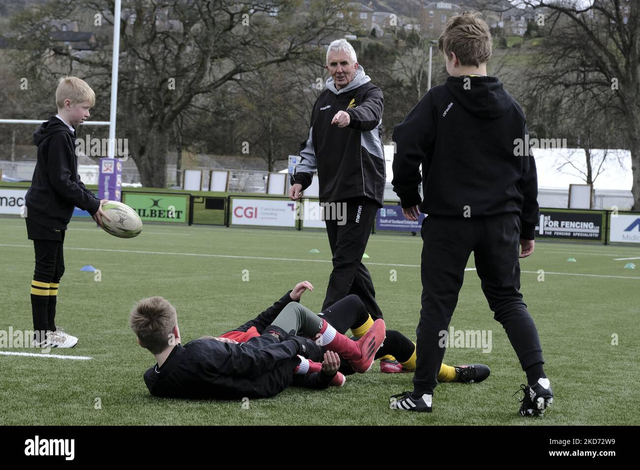 Southern Knights coach Bruce Ruthven assisted by Cecil Africa and Rob ...