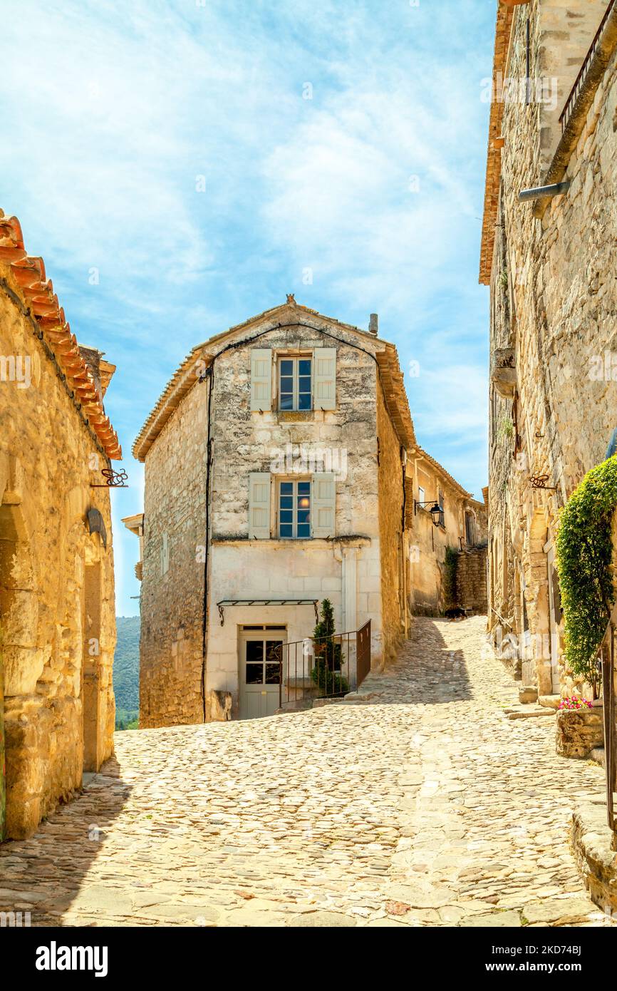 Historical city of Lacoste, Provence, France Stock Photo - Alamy