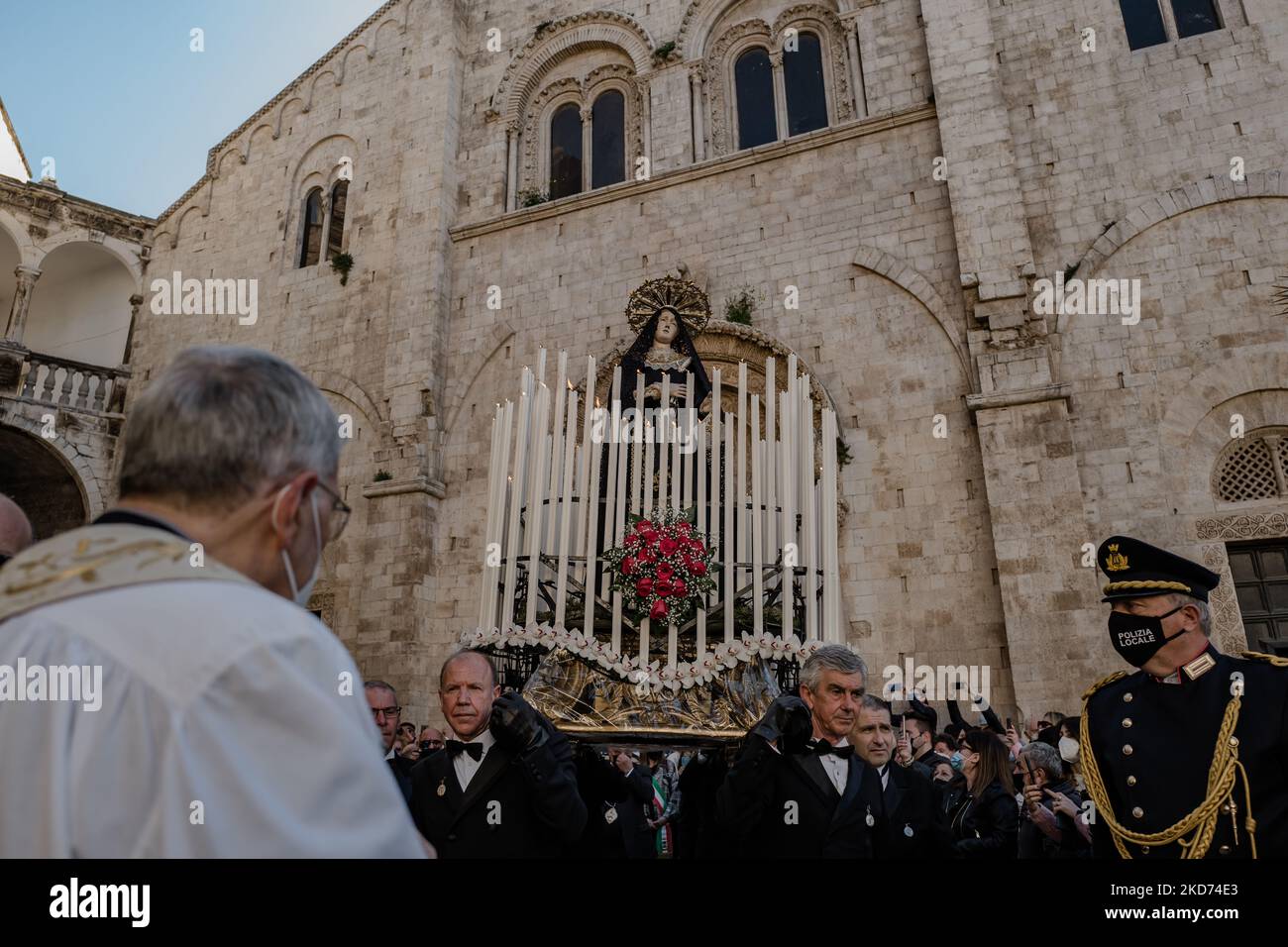 Procession of the madonna desolata hi-res stock photography and images ...