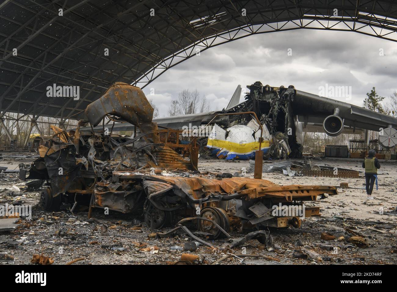 Destroyed largest Ukrainian transport plane Antonov An-225 Mriya (Dream ...