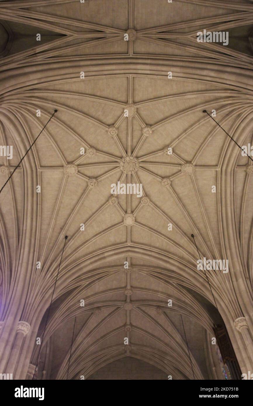 Looking up at the ornate ceiling inside the Duke University Chapel ...