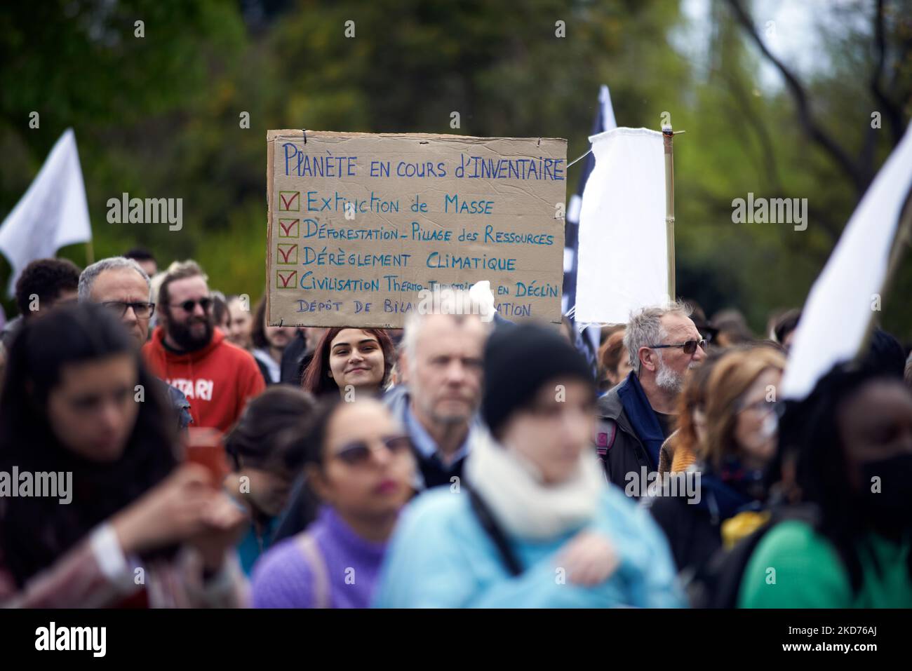 Social inequality france hi-res stock photography and images - Alamy