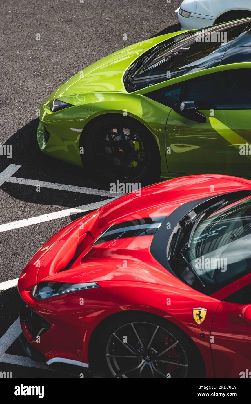 Ferrari Laferrari Vs Lamborghini Aventador