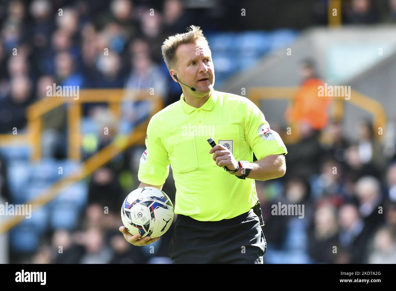 The referee Oliver Langford looks on during the Sky Bet Championship ...