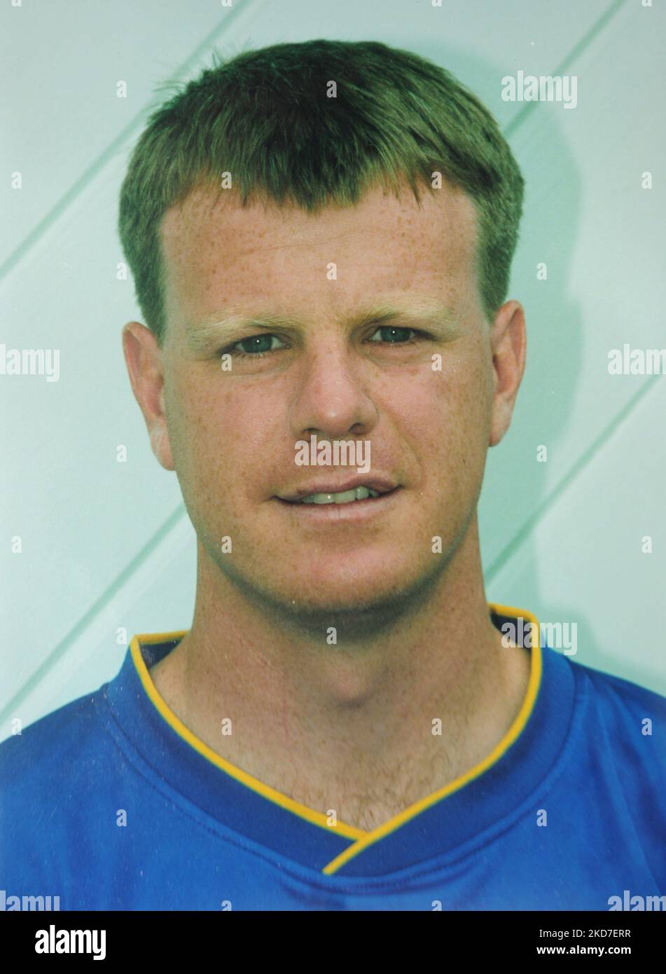 Mike walker 2000 hi-res stock photography and images - Alamy