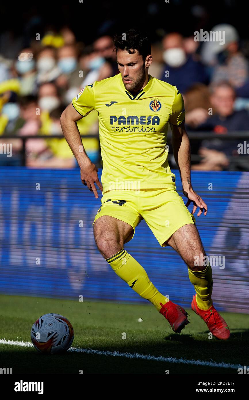 Alfonso Pedraza of Villarreal CF in action during the La Liga Santander ...