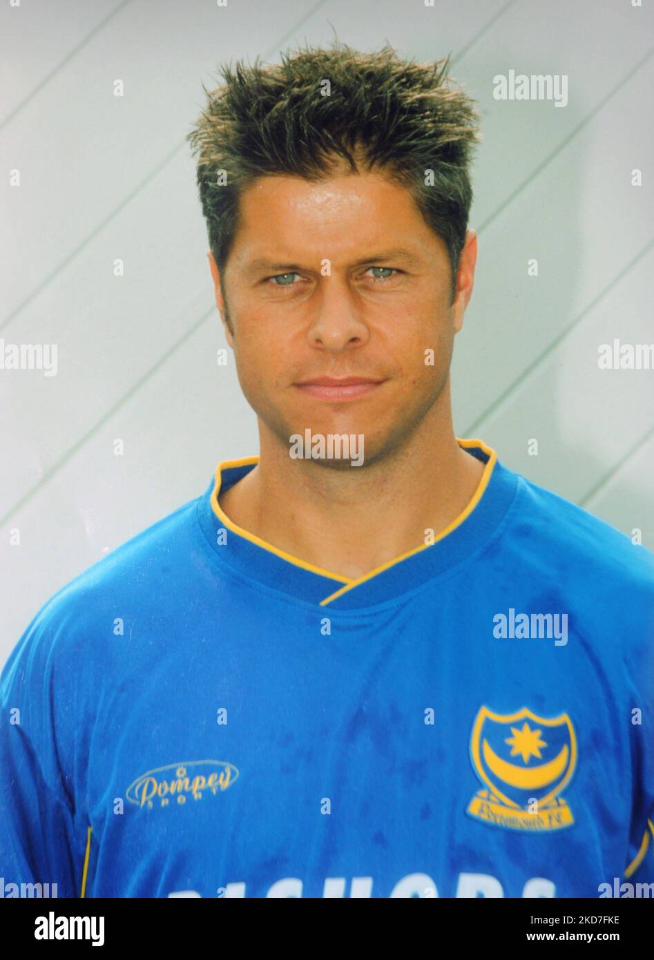 PORTSMOUTH FC, 2000 SCOTT HILEY PIC MIKE WALKER, 2000 Stock Photo - Alamy