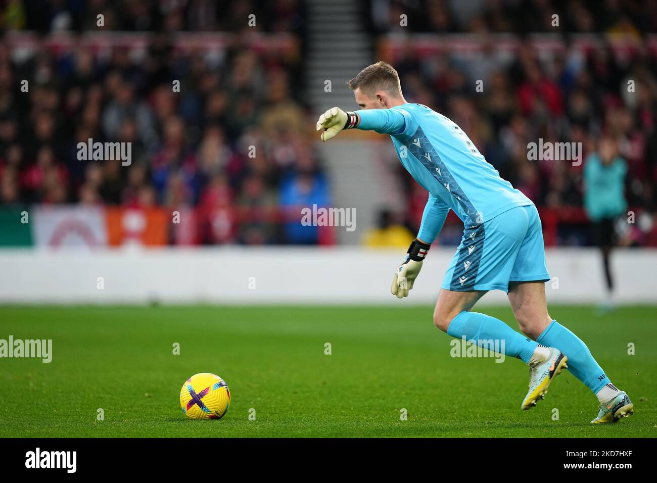 Dean Henderson of Nottingham Forest in action during the Premier League ...